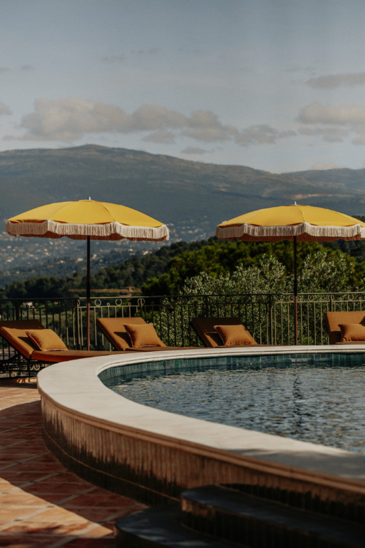 Hugo Toro — LE MAS CANDILLE / MOUGINS / LE POOL - Hugo Toro