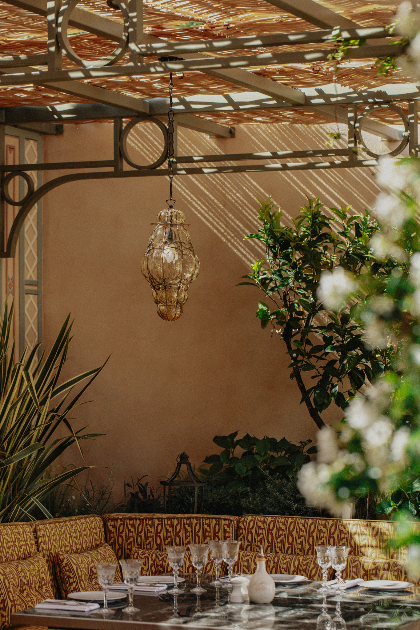 Hugo Toro — LE MAS CANDILLE / MOUGINS / LE POOL - Hugo Toro