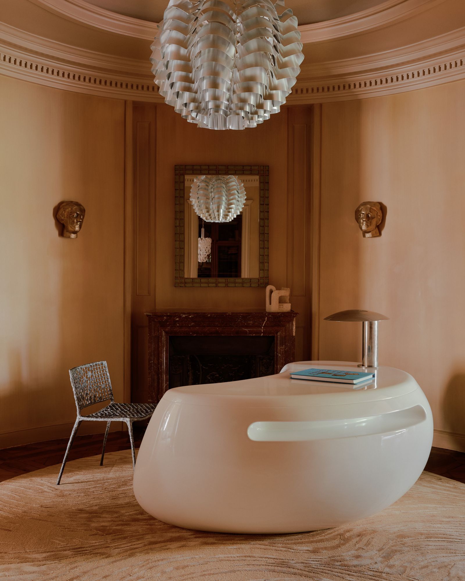 Hugo Toro — HÔTEL PARTICULIER / PARIS - Hugo Toro